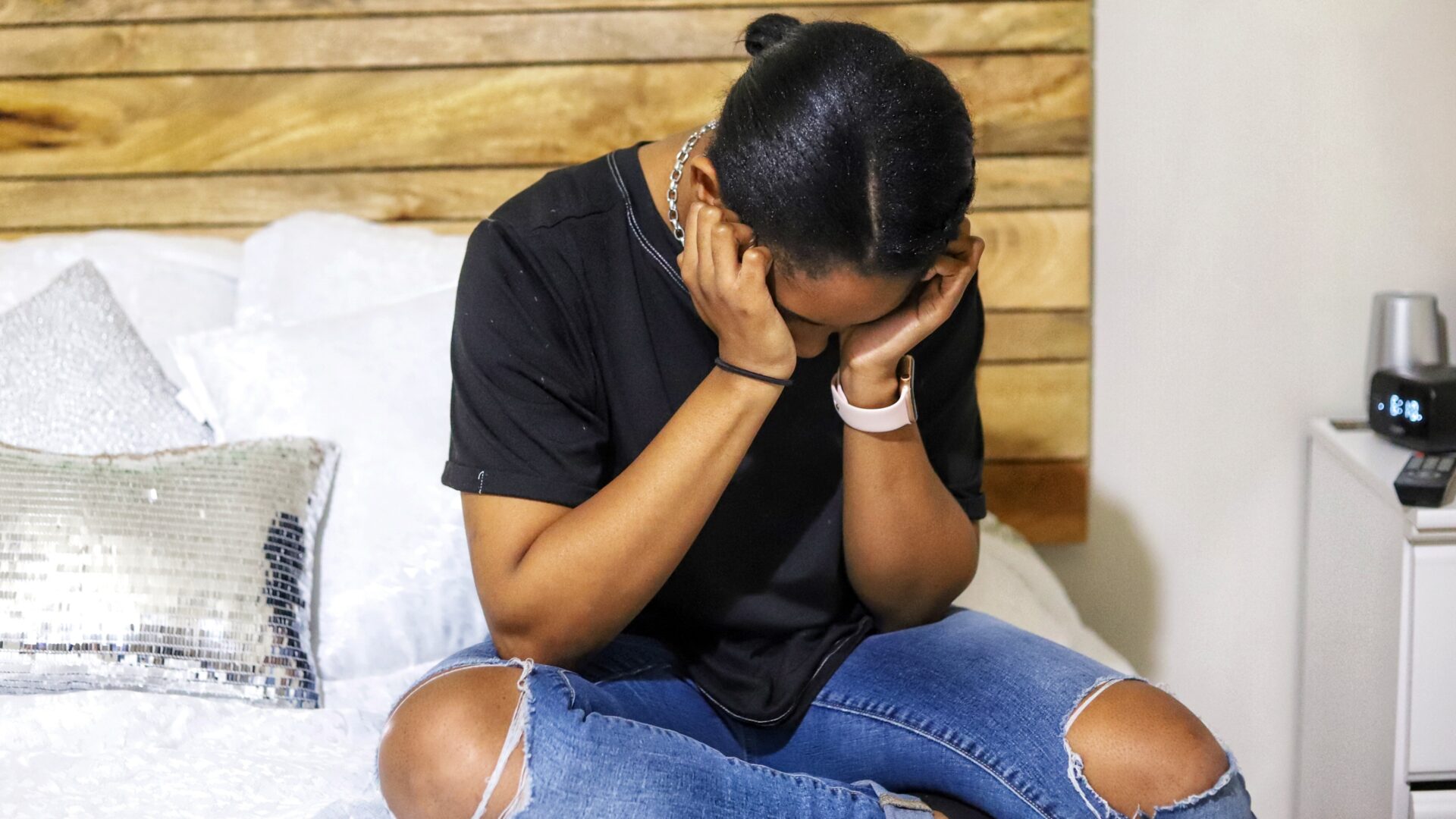 What Is Seasonal Depression? A Mental Health Therapist Explains