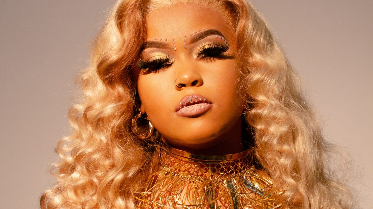 GU Premiere: Nia Kay Drops "Go Best Friend" Music Video - Girls United