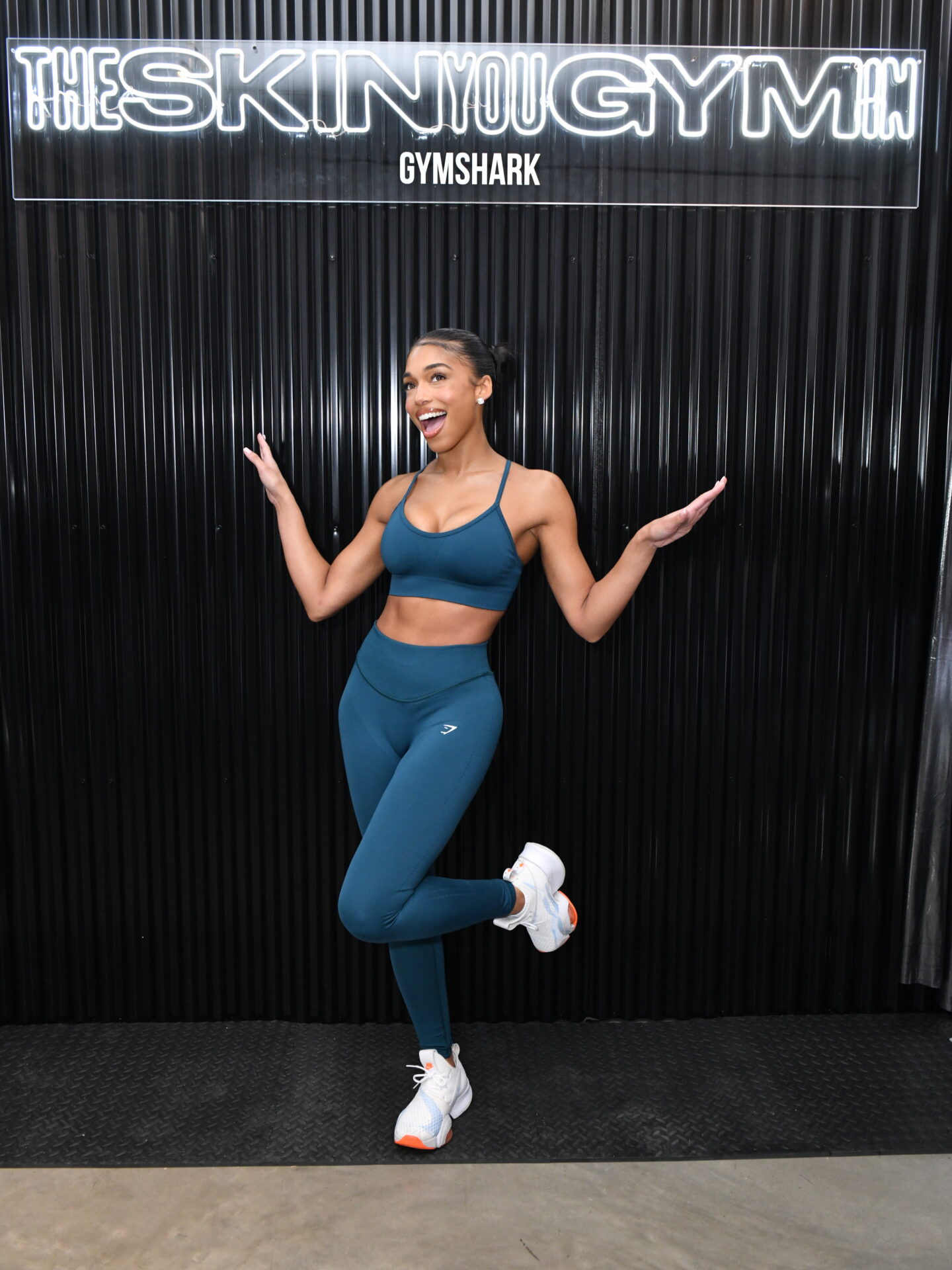 GYMSHARK Makes Their New York Fashion Week Debut With Lori Harvey GYMSHARK Makes Their New York Fashion Week Debut With Lori Harvey