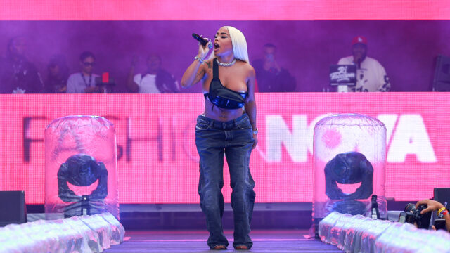 It's Dreamdoll's Dollhouse And We're Enjoying 'Life In Plastic' Right Now